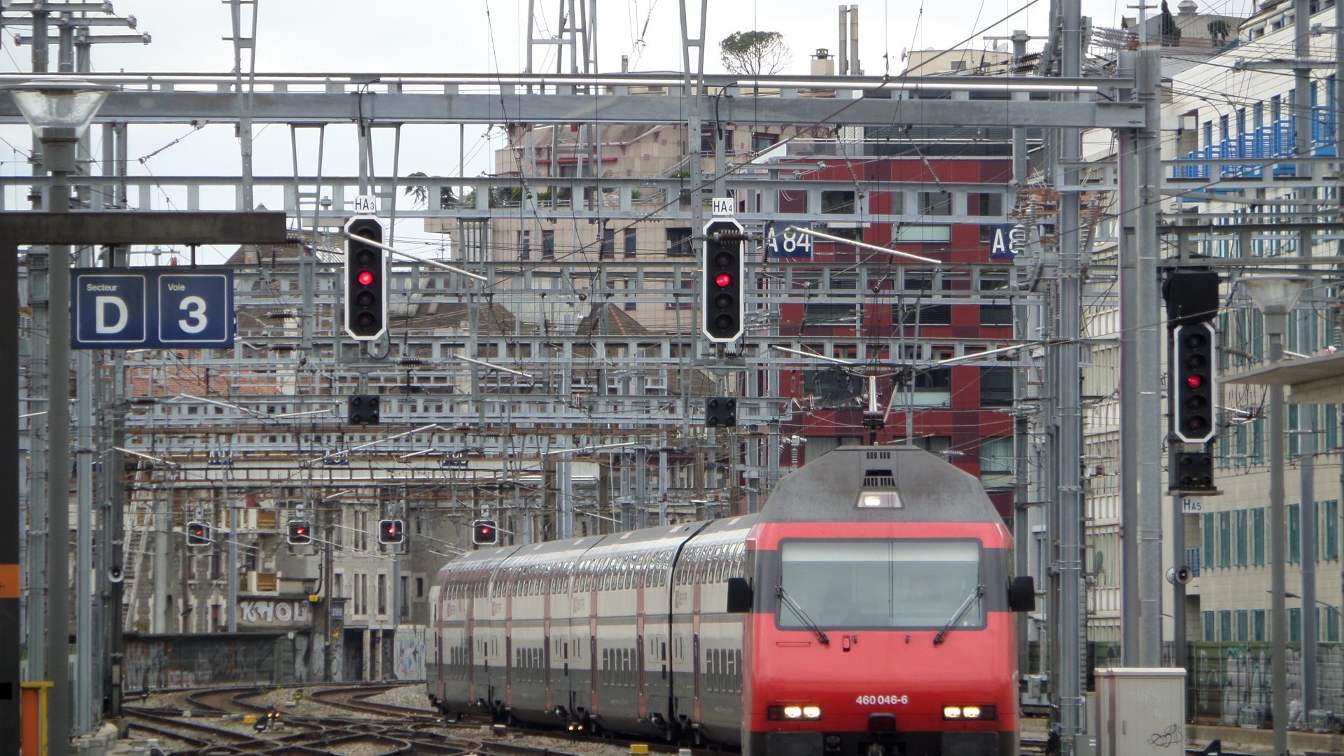 Moving to Switzerland ‒ Working at EPFL ‐ EPFL