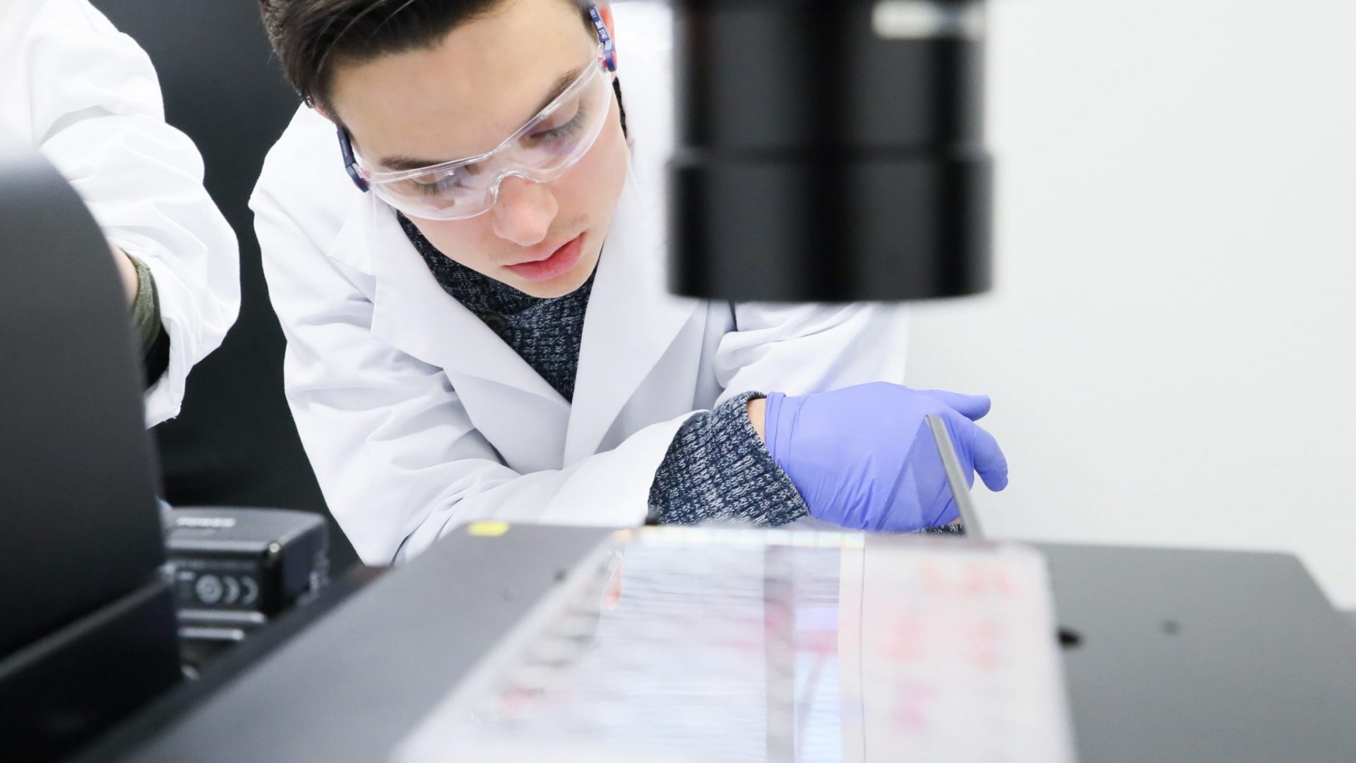 Deep dive into research ‒ Bachelor ‐ EPFL