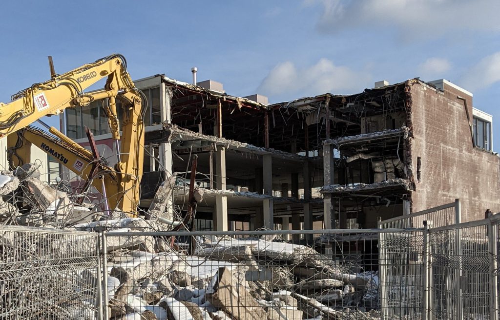 Conception pour la réutilisation adaptative et pour la longévité ‒ CONSTRUCT ‐ EPFL