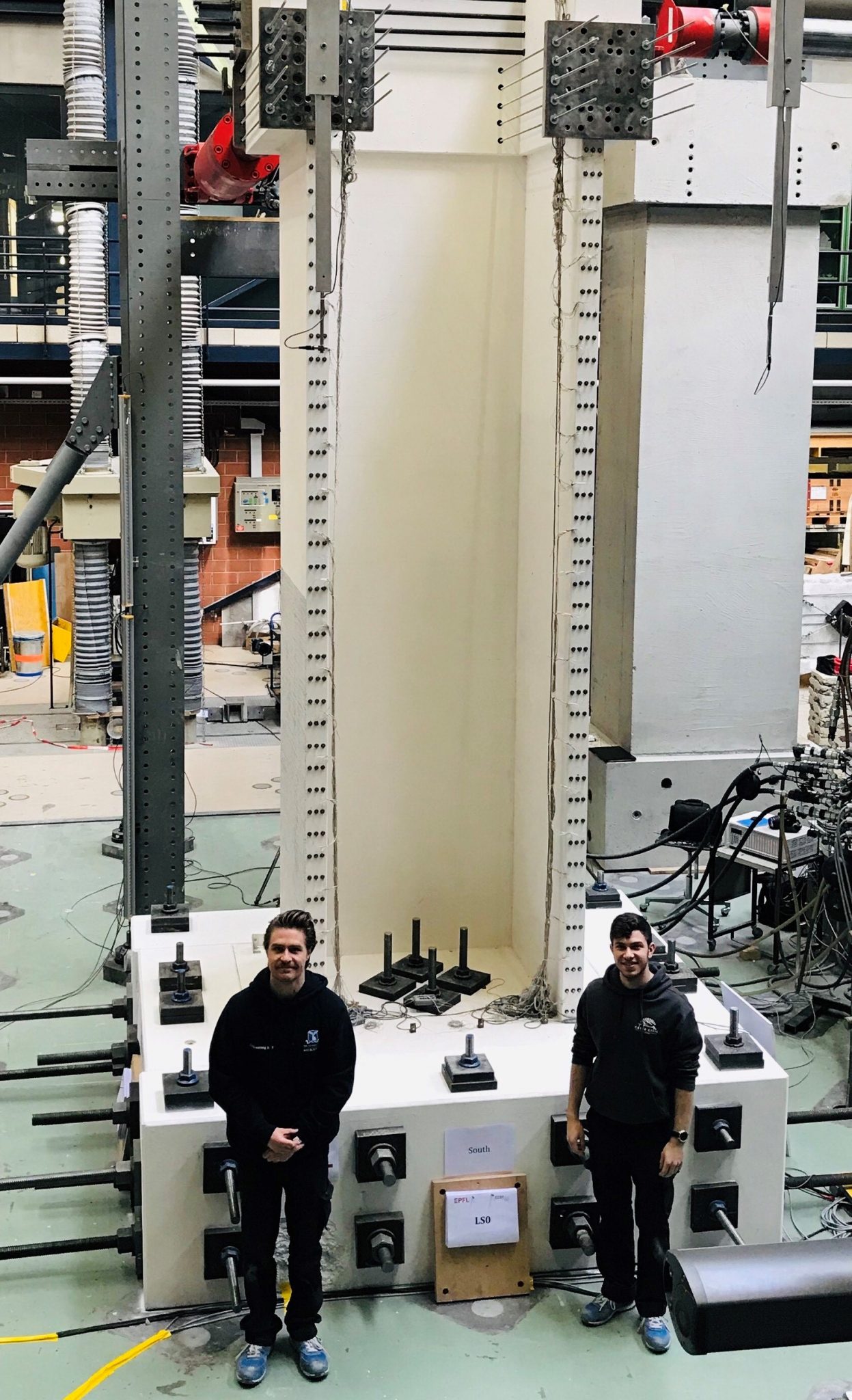 RC core walls ‒ EESD ‐ EPFL