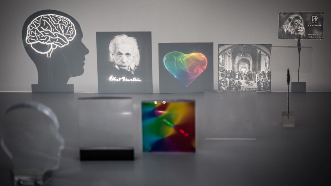 Computational Caustics ‒ GCM ‐ EPFL