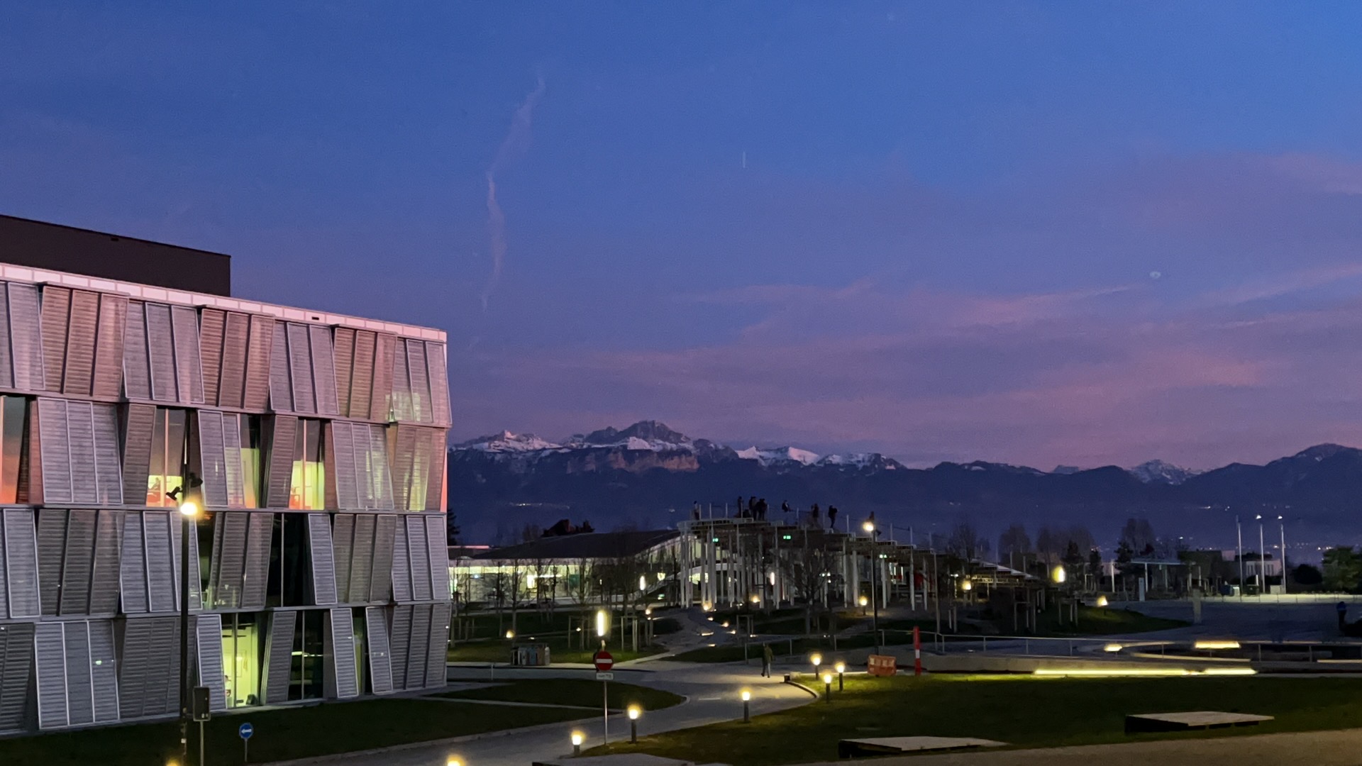 Sunset at EPFL ‒ HOMES ‐ EPFL