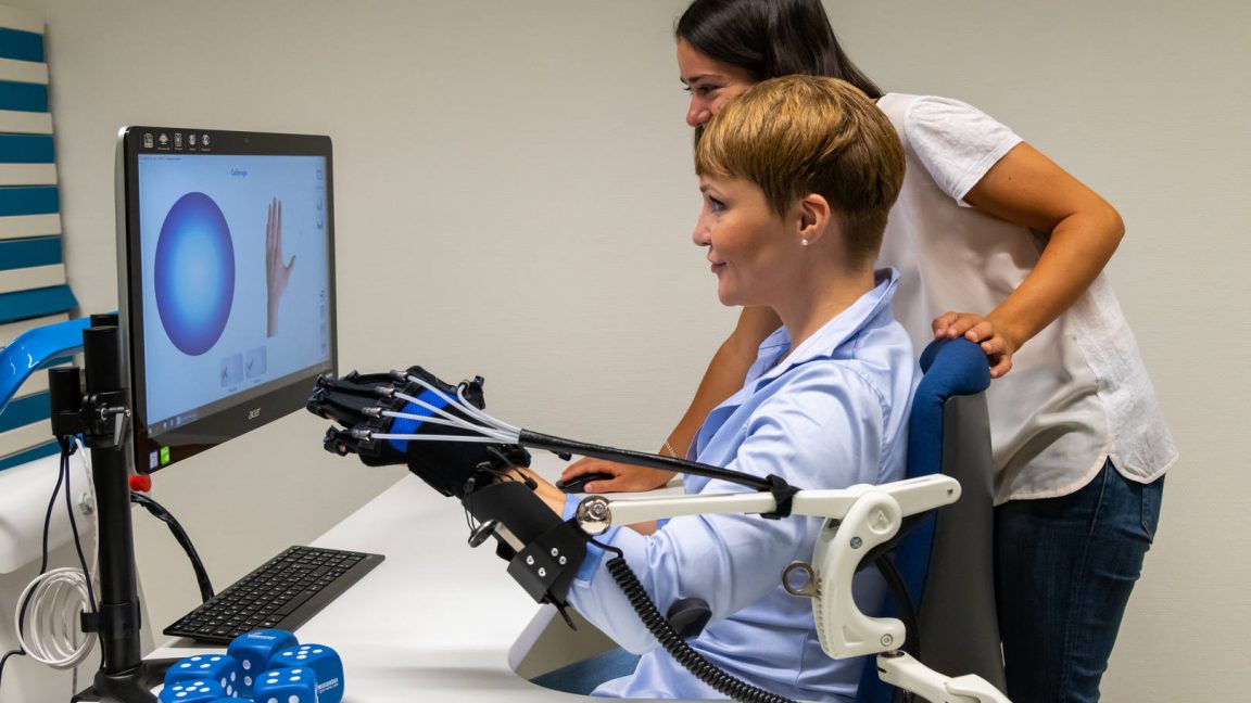 How to join the lab ‒ UPHUMMEL ‐ EPFL