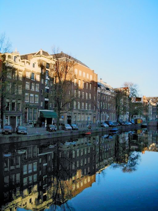 High dynamic range image rendering ‒ IVRL ‐ EPFL