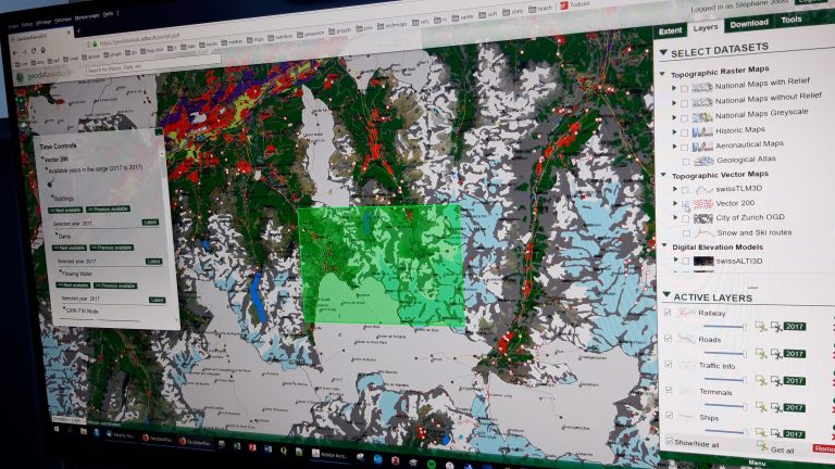 Laboratory of Geographic Information Systems ‐ EPFL