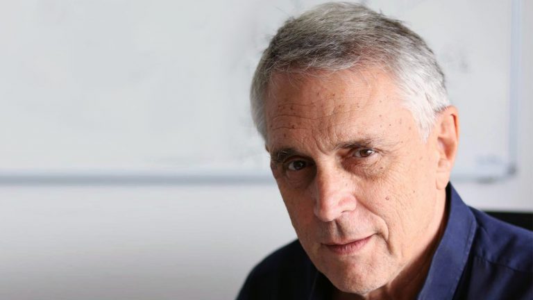 Demetri Psaltis ‒ LO ‐ EPFL