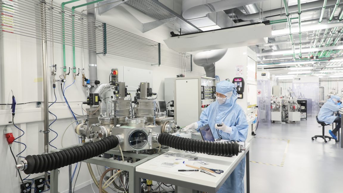 Research ‒ PV-LAB ‐ EPFL