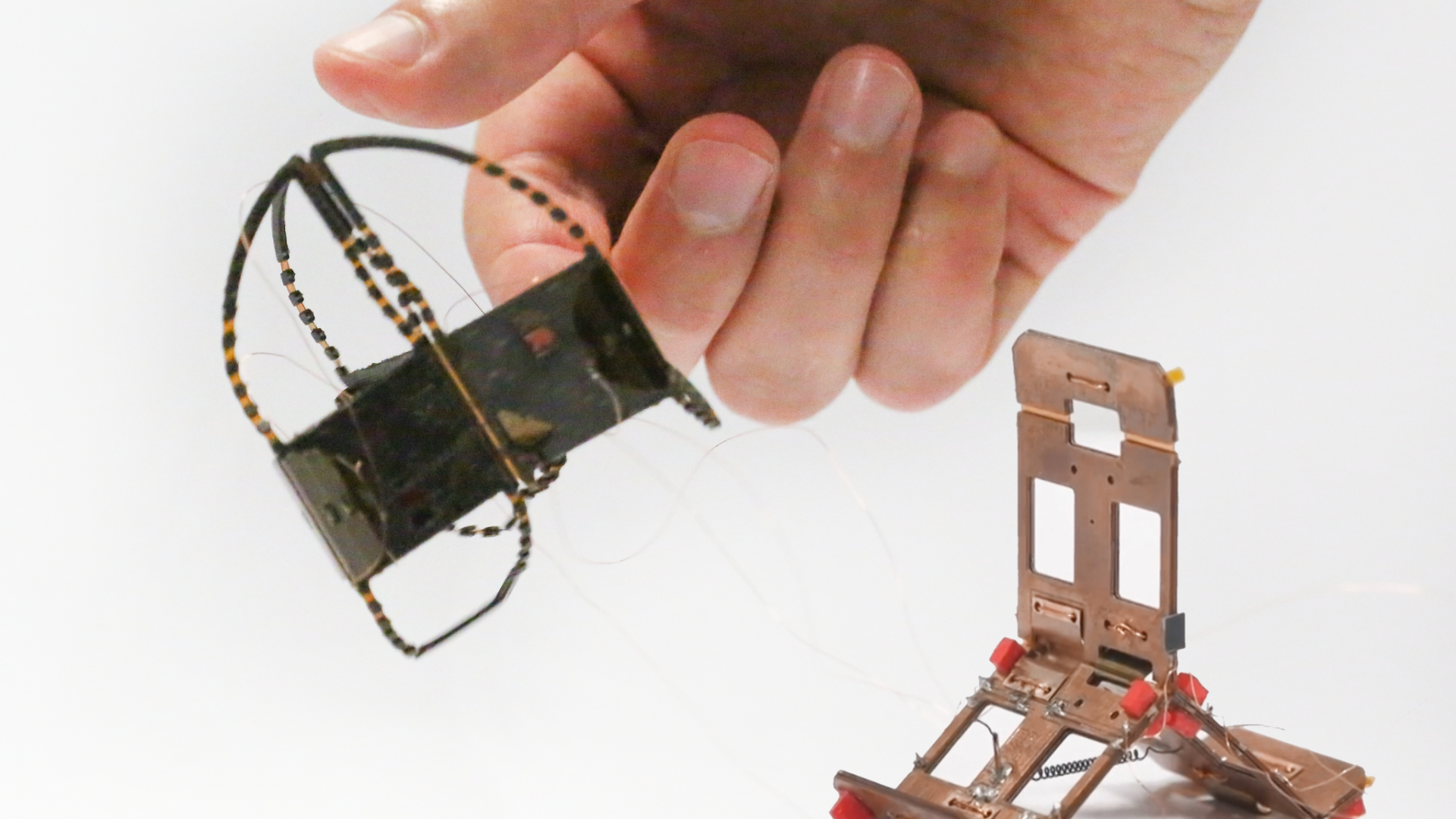 Tribot: a Multi-Locomotion Millirobot Platform ‒ RRL ‐ EPFL