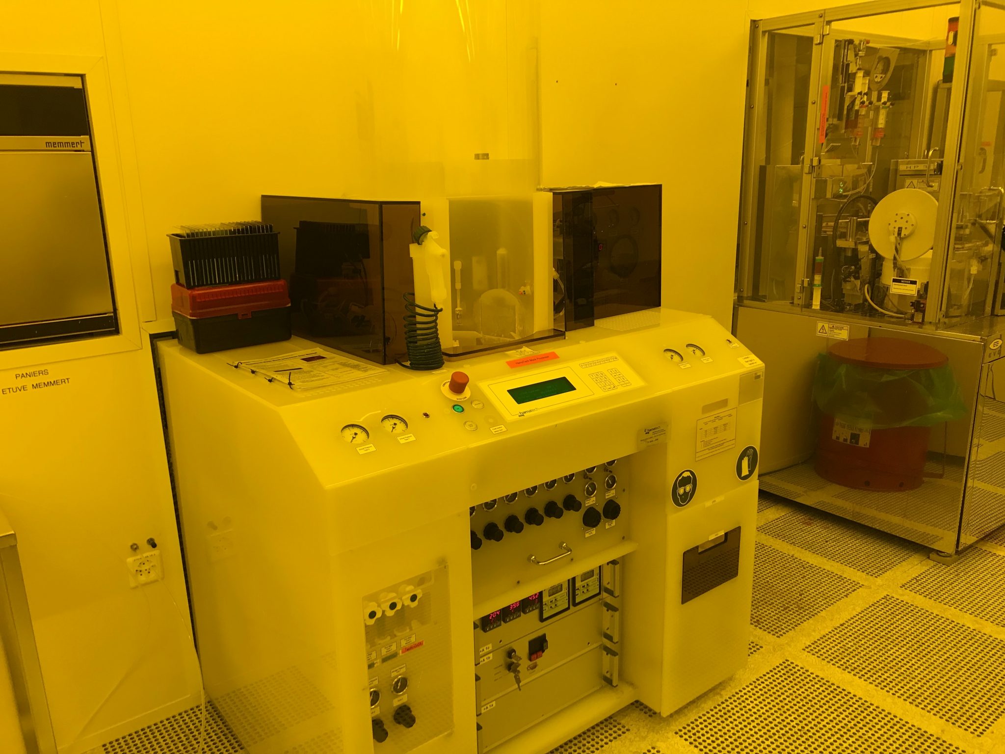 Photolithography ‒ Center of MicroNanoTechnology CMi ‐ EPFL