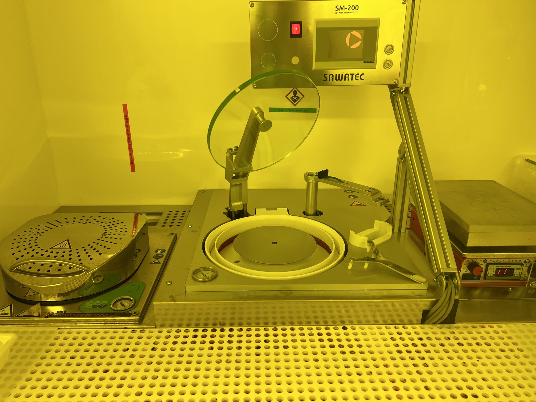 Photolithography ‒ Center of MicroNanoTechnology CMi ‐ EPFL